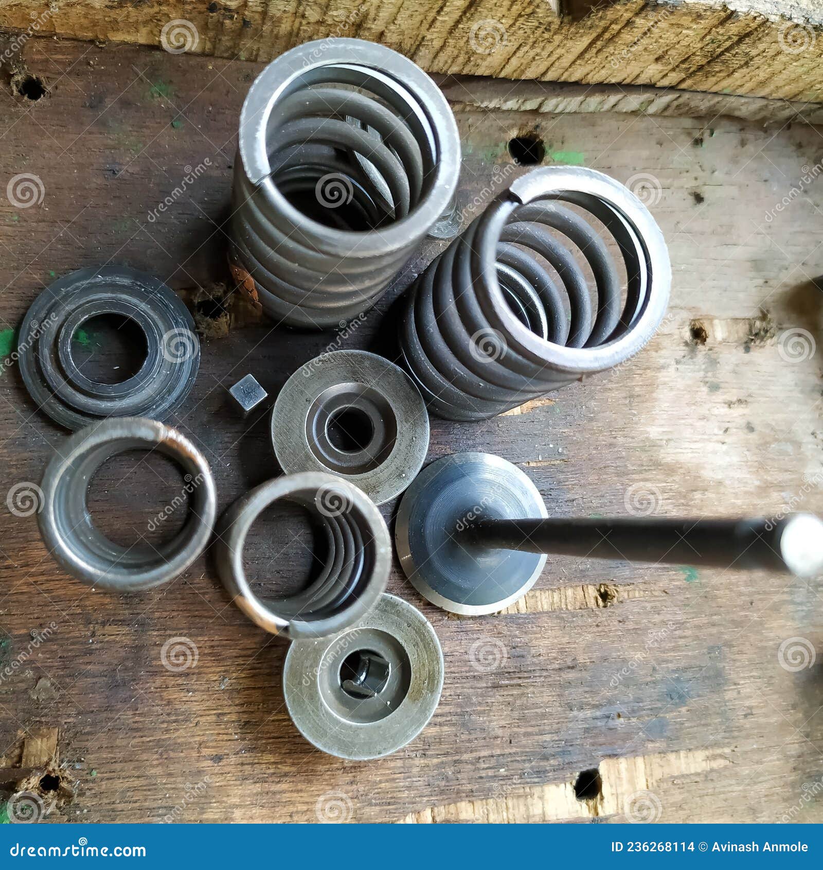 The Parts of Engine Cylinder Head Stock Photo - Image of pengine, head ...