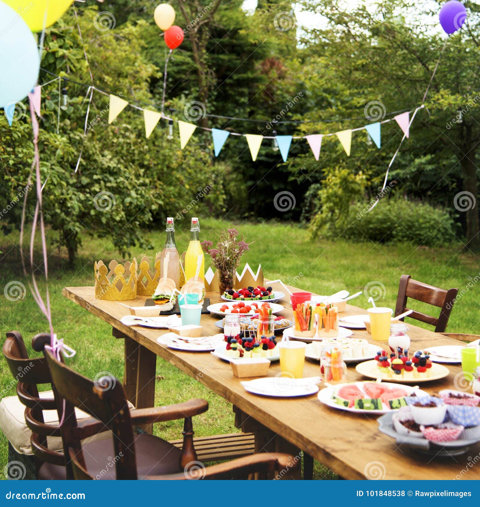 Party in the backyard stock photo. Image of food, holiday - 101848538