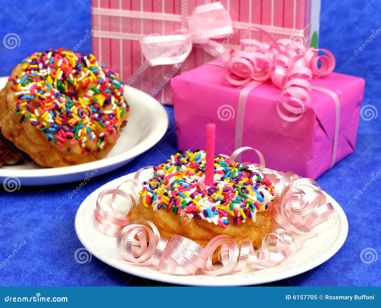 Party Donuts Setting Picture. Image: 6157705
