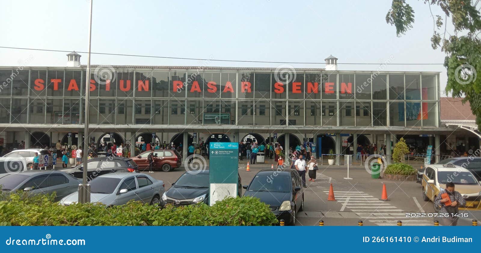 Pasar Senen Train Station, Jakarta Editorial Image - Image of march ...
