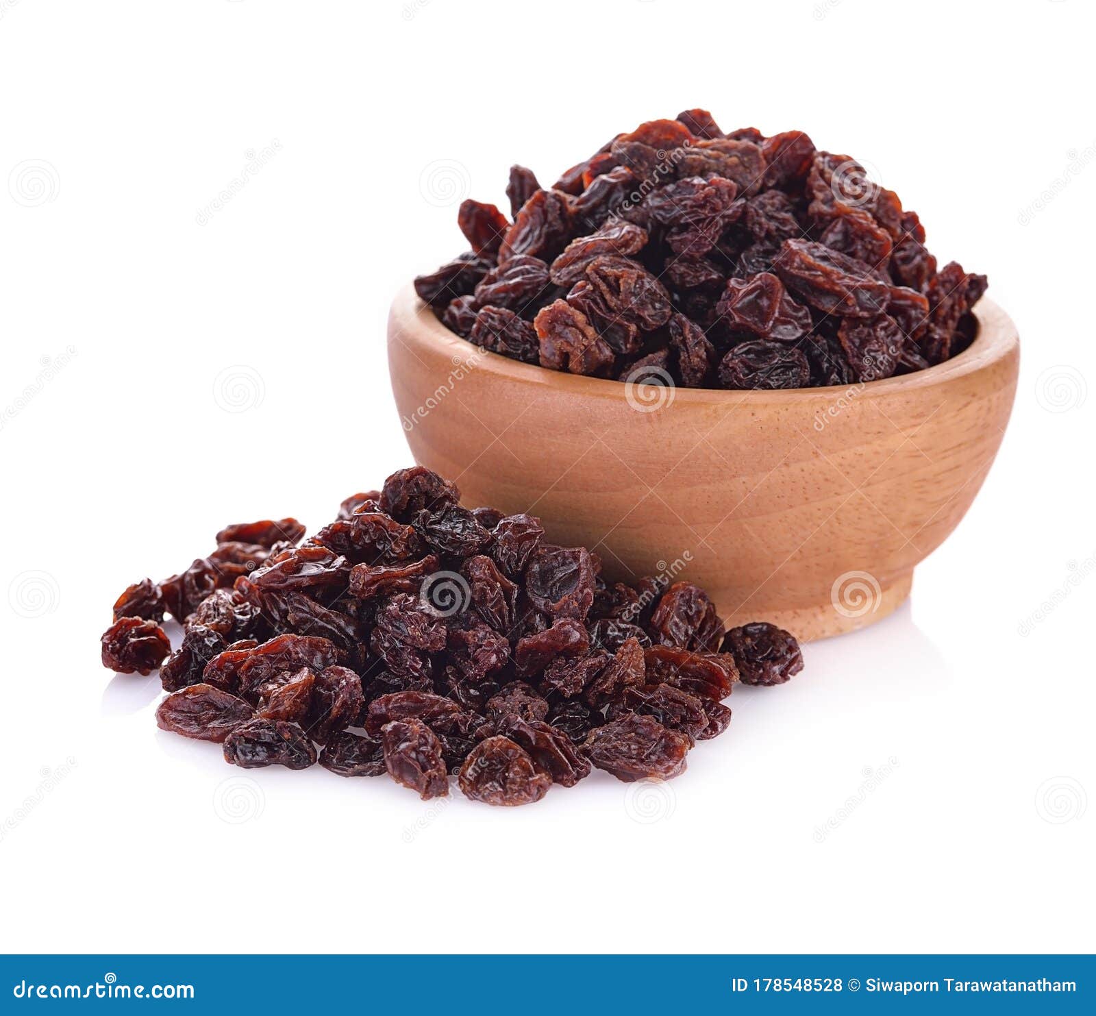 Pasas Secas Sobre Un Fondo Blanco Foto de archivo - Imagen de ...