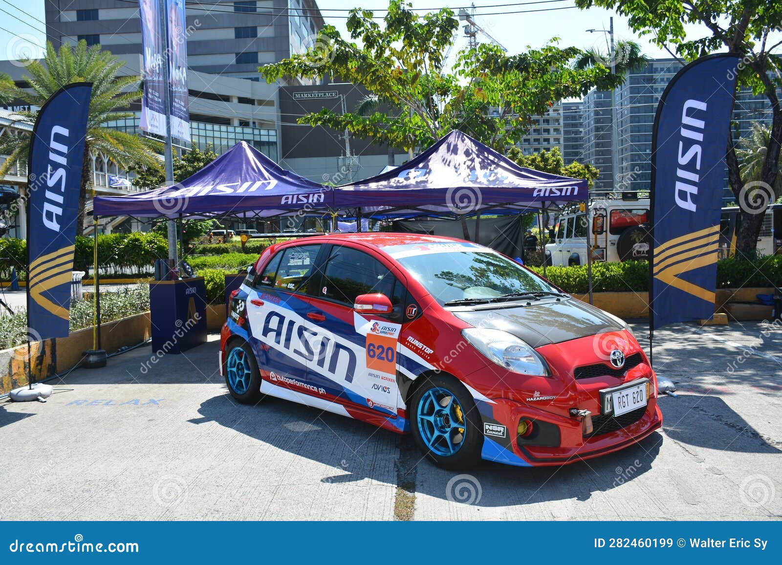 Toyota Echo Engine At Rewind The Culture Car Meet In Paranaque ...