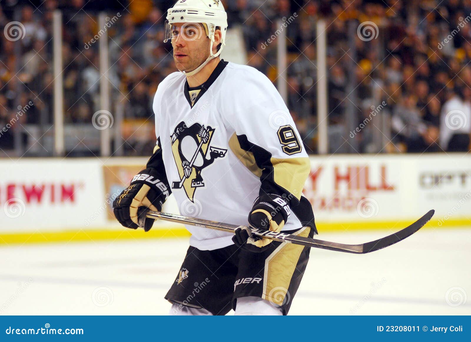 Pascal Dupuis Pittsburgh Penguins Editorial Photo - Image of ...