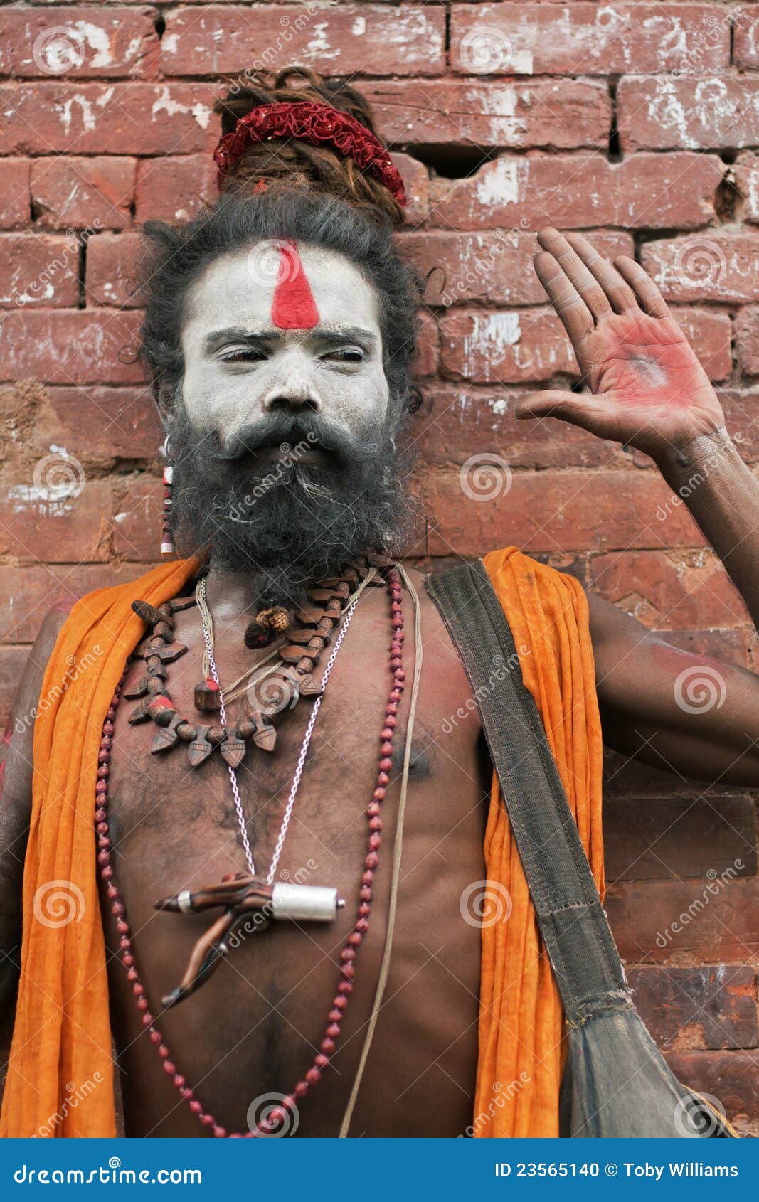 Pashupatinath Sadhu editorial image. Image of covered - 23565140