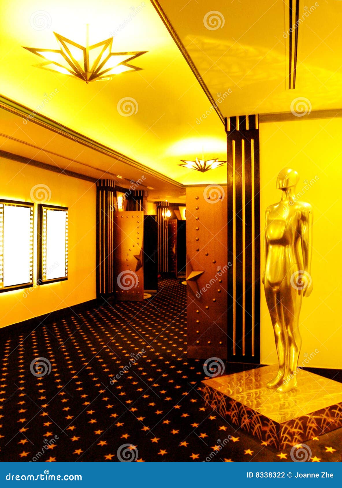 Pasillo del cine foto de archivo. Imagen de tarjetas, entrada - 8338322