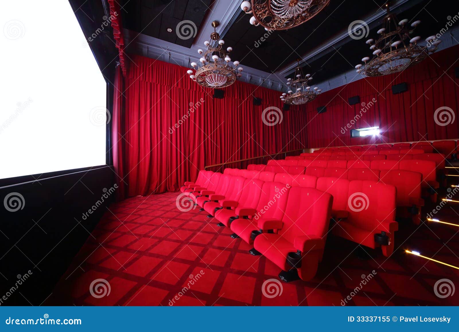 Pasillo Grande Del Cine En GOMA Imagen editorial - Imagen de comprimir ...