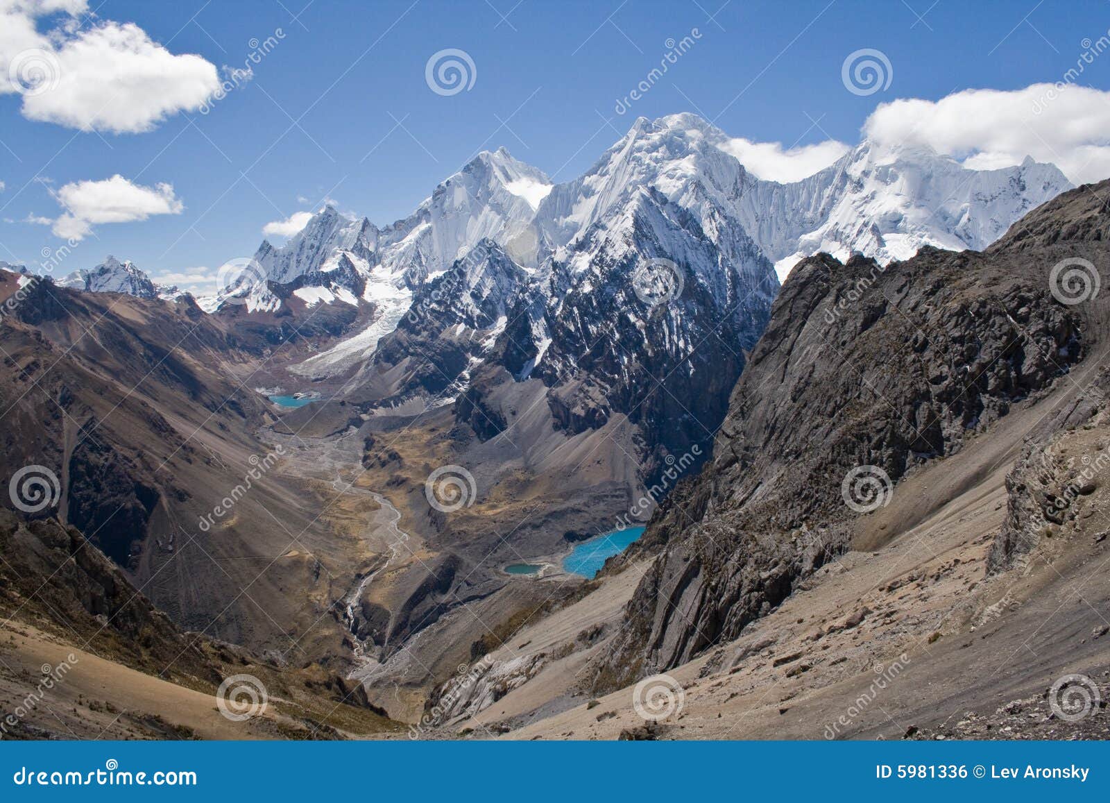 The Pass stock photo. Image of nature, heights, mountain - 5981336