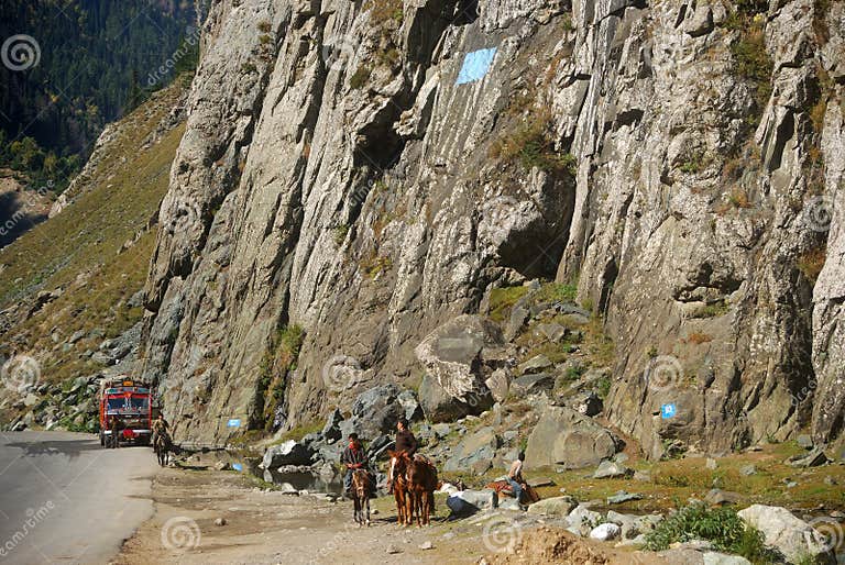 Through the Pass, Sonamarg, Kashmir, India Editorial Stock Photo ...