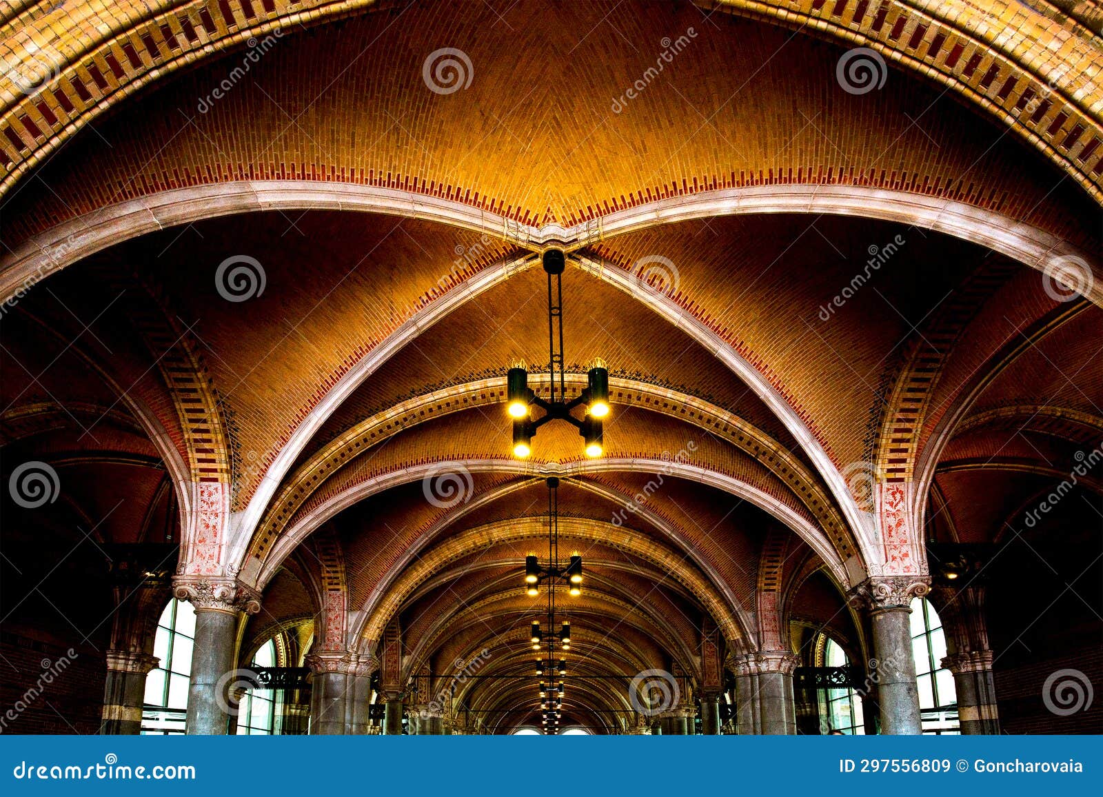 Passage with Arches and Columns Stock Image - Image of church, arch ...