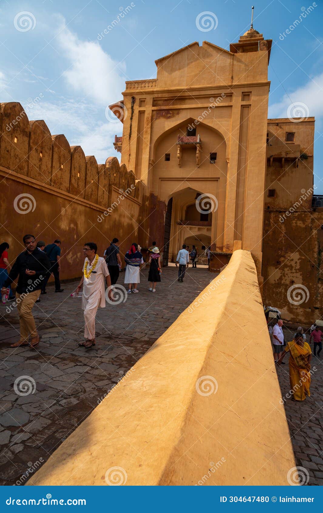 Suraj Pol (Sun Gate) of the Amber, Fort Amer , Rajasthan, India ...
