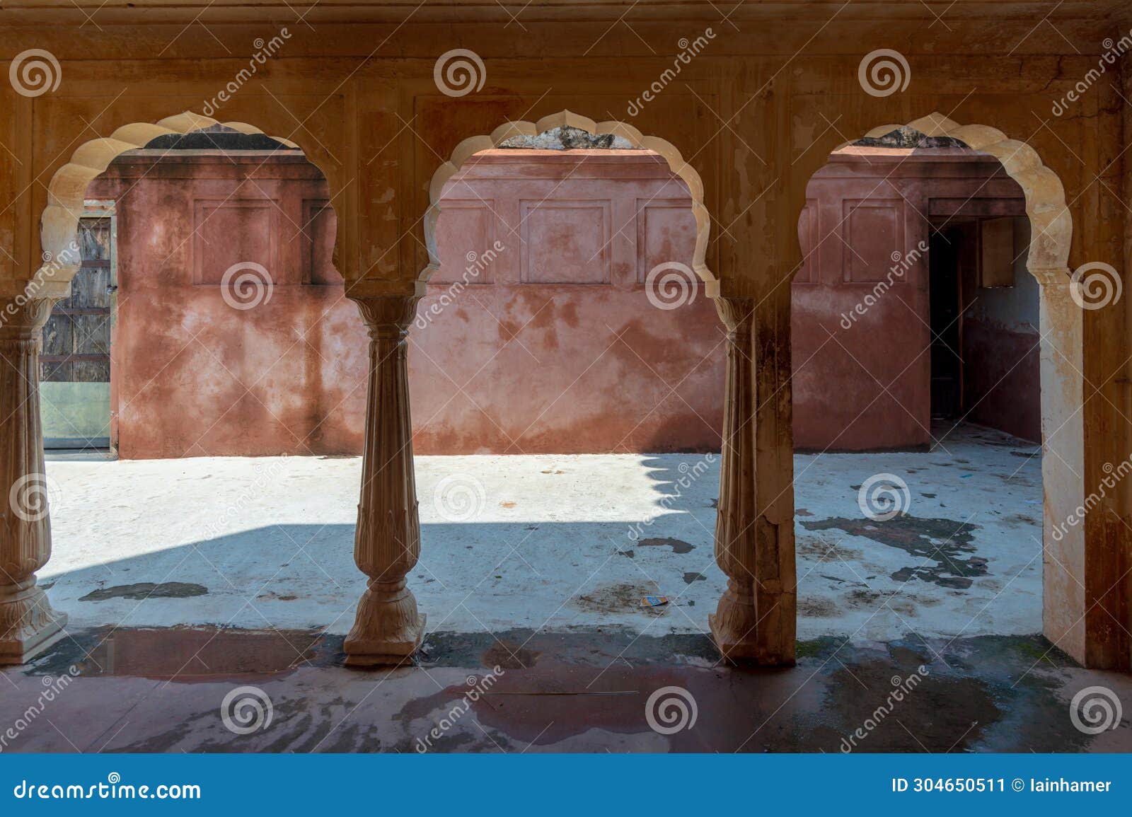 Ornate Columns in Building, Amber Fort, Amer , Rajasthan, Indiaa ...