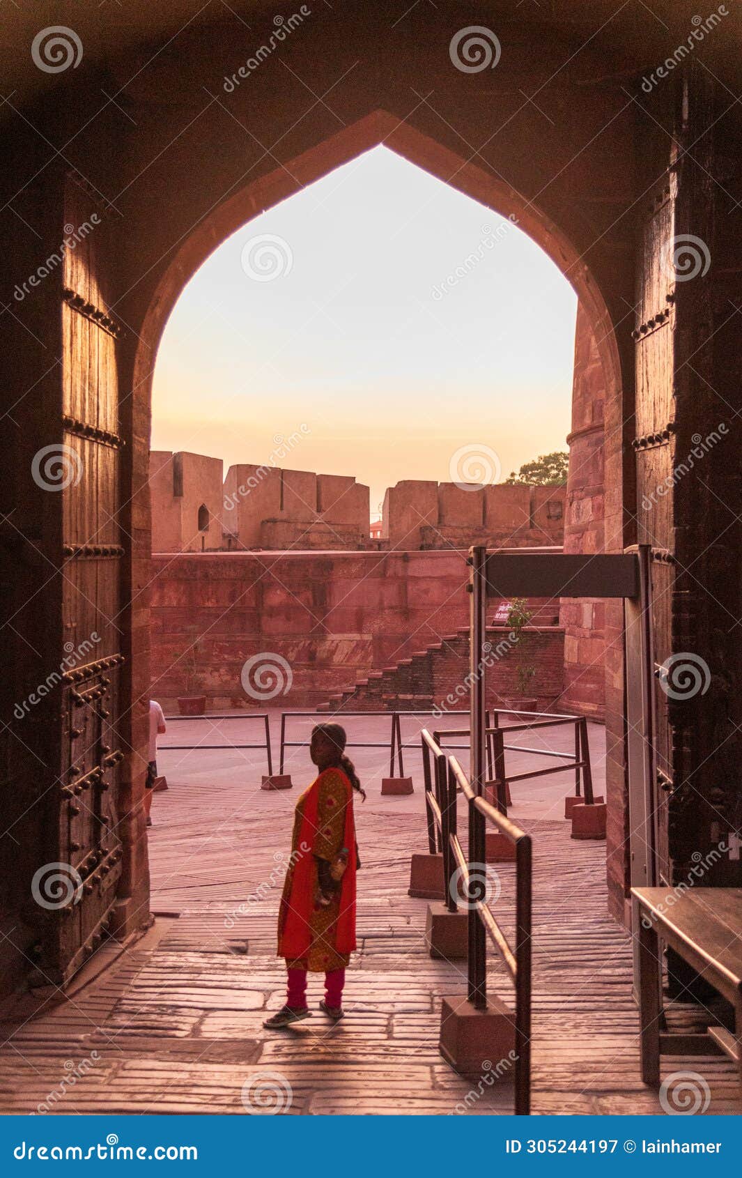 Entrance Gate To the Agra Fort, Agra at Sunset Editorial Photography ...