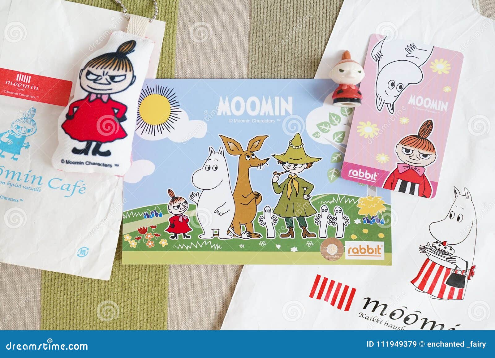 Passagem De Moomin Skytrain Imagem de Stock Editorial - Imagem de ...