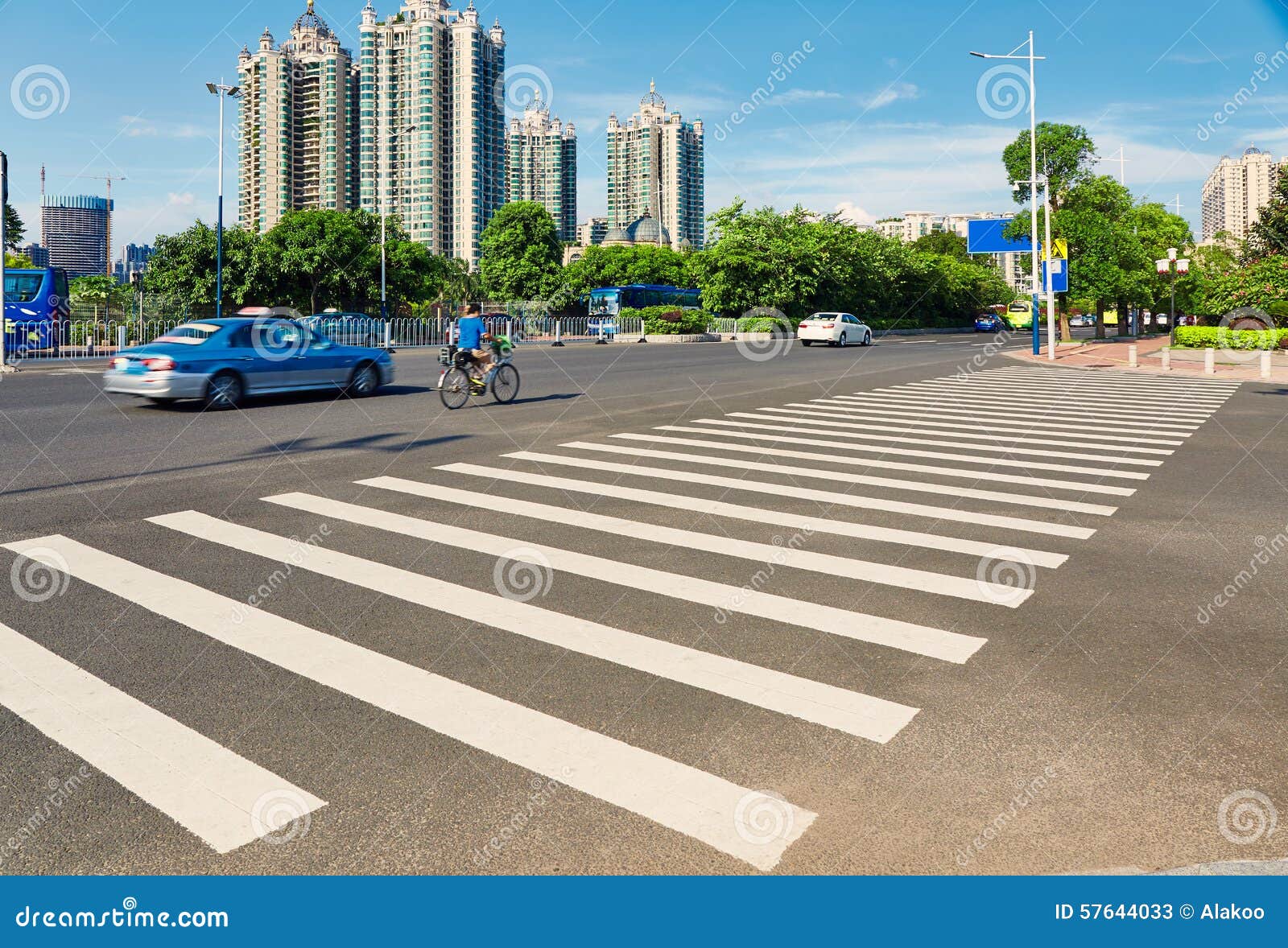 Passaggio Pedonale Della Strada, Passaggio Pedonale Immagine Stock ...