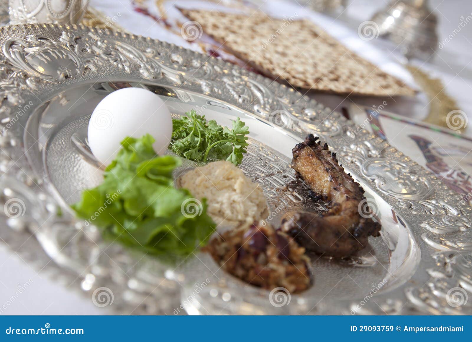 Passahfest Seder Platte stockbild. Bild von feiertag - 29093759