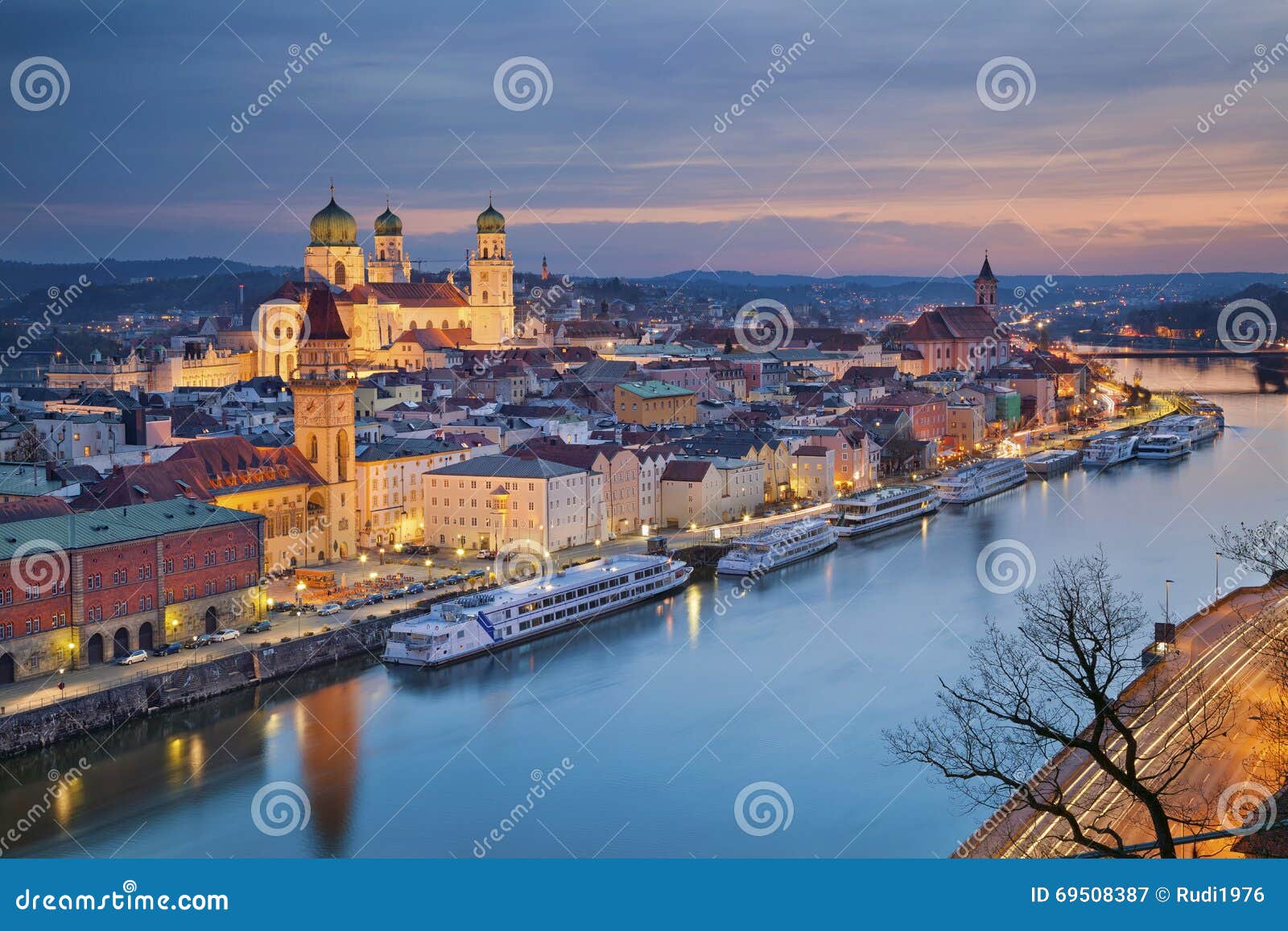 Passavia immagine stock. Immagine di baviera, cielo, aperto - 69508387