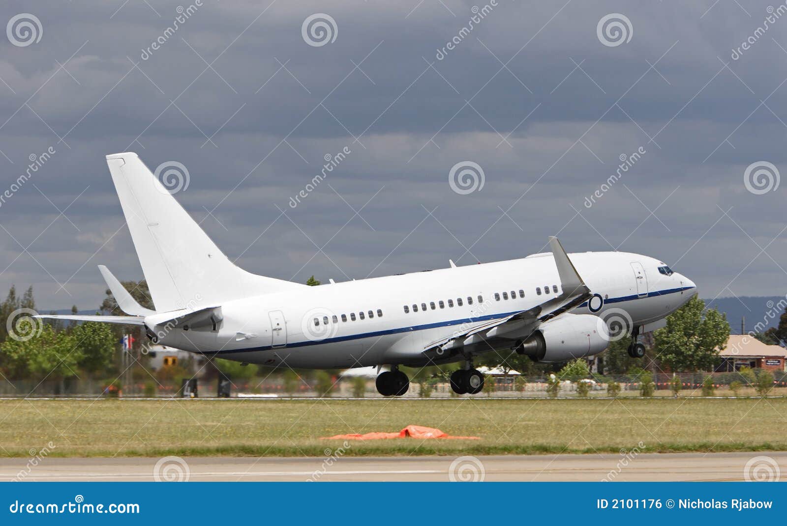 A passenger plane stock photo. Image of clouds, aeroplane - 2101176