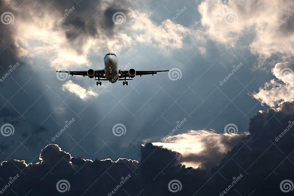 Passenger Plane on Final Approach Stock Image - Image of flaps, runway ...