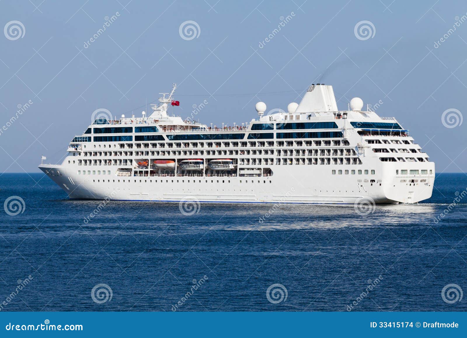 Passenger ship stock photo. Image of ship, summer, marine - 33415174