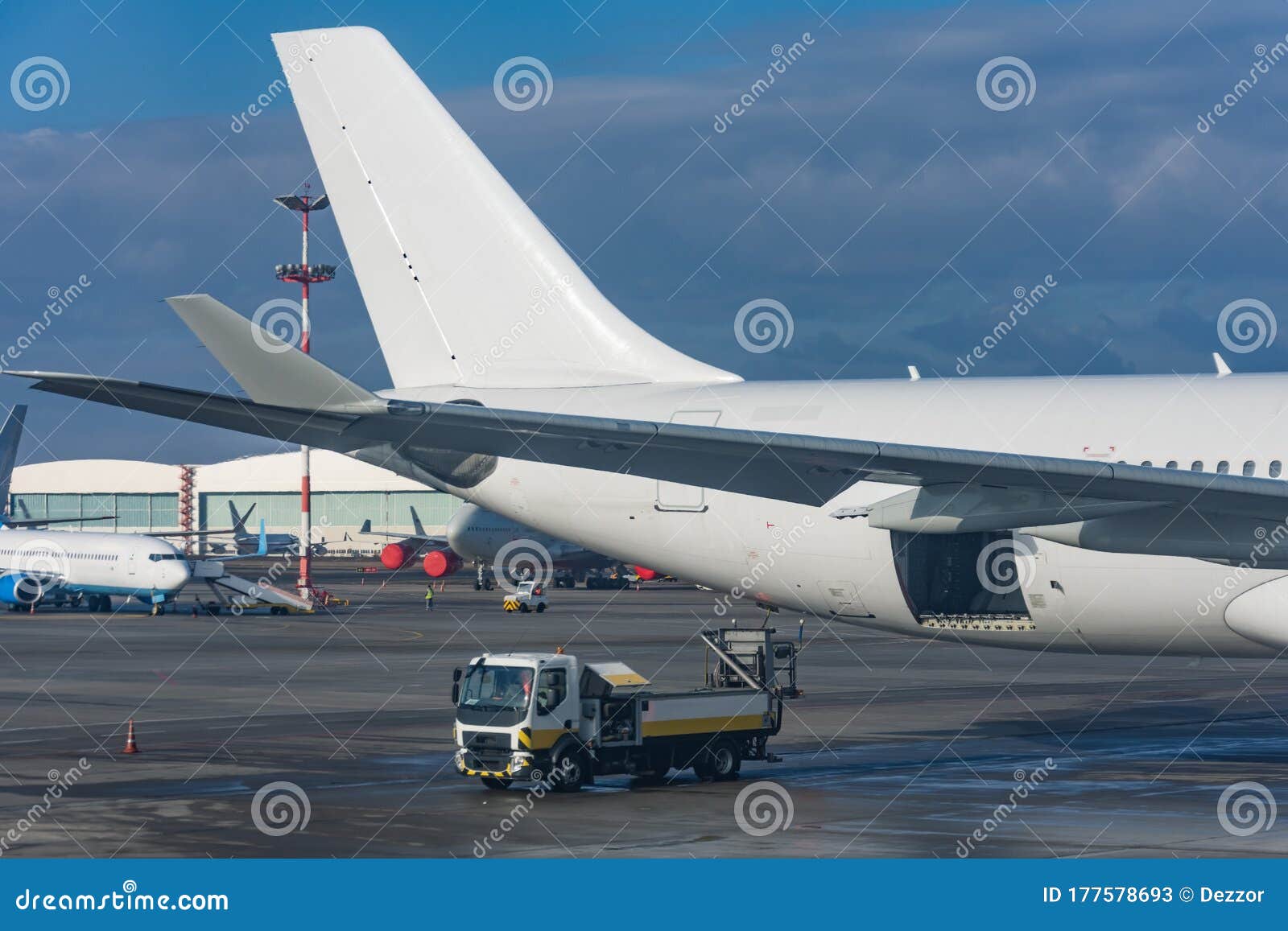 Passenger Toilets Waste Pumping Machine, Aircraft Cesspool Machine ...