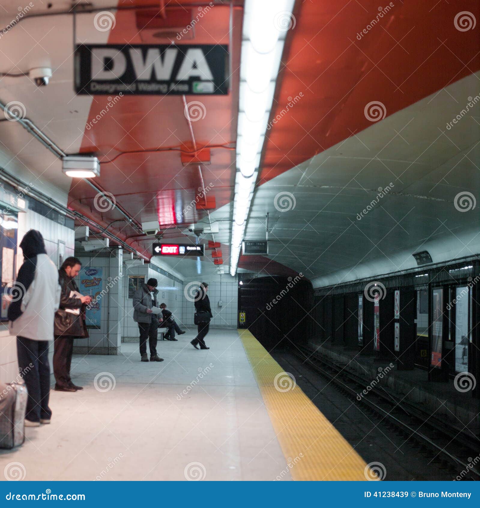 Passengers Waiting in a Subway Station, Toronto, Editorial Stock Image ...