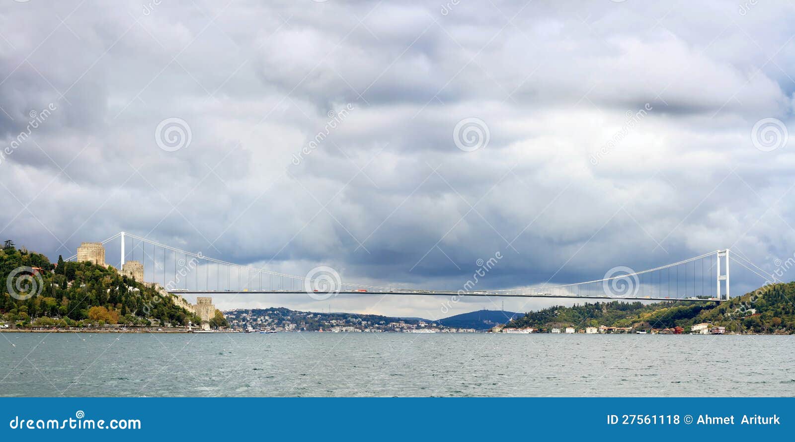 Passerelle de FSM photo stock. Image du bosporus, architecture - 27561118