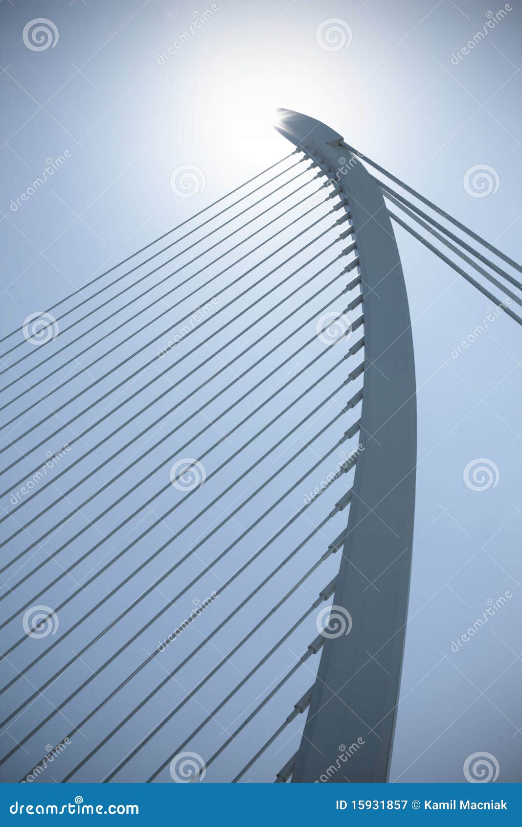Passerelle moderne image stock. Image du moderne, blanc - 15931857