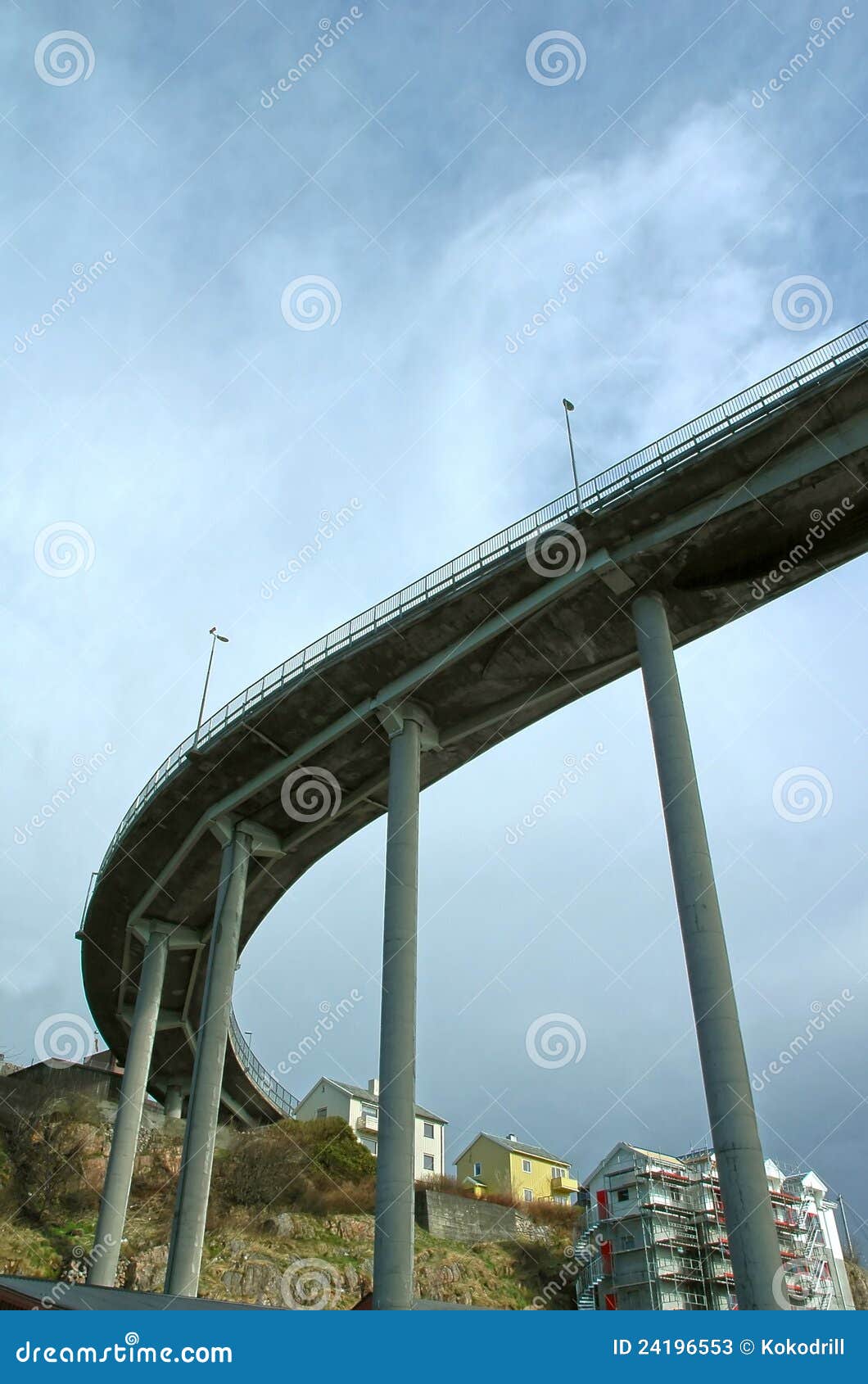 Passerelle Moderne De Voûte Image stock - Image du affaires, scénique ...