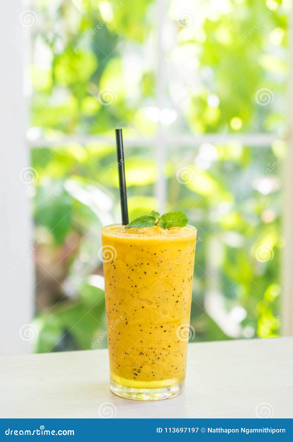 Passion fruit smoothie stock image. Image of vegetarian - 113697197