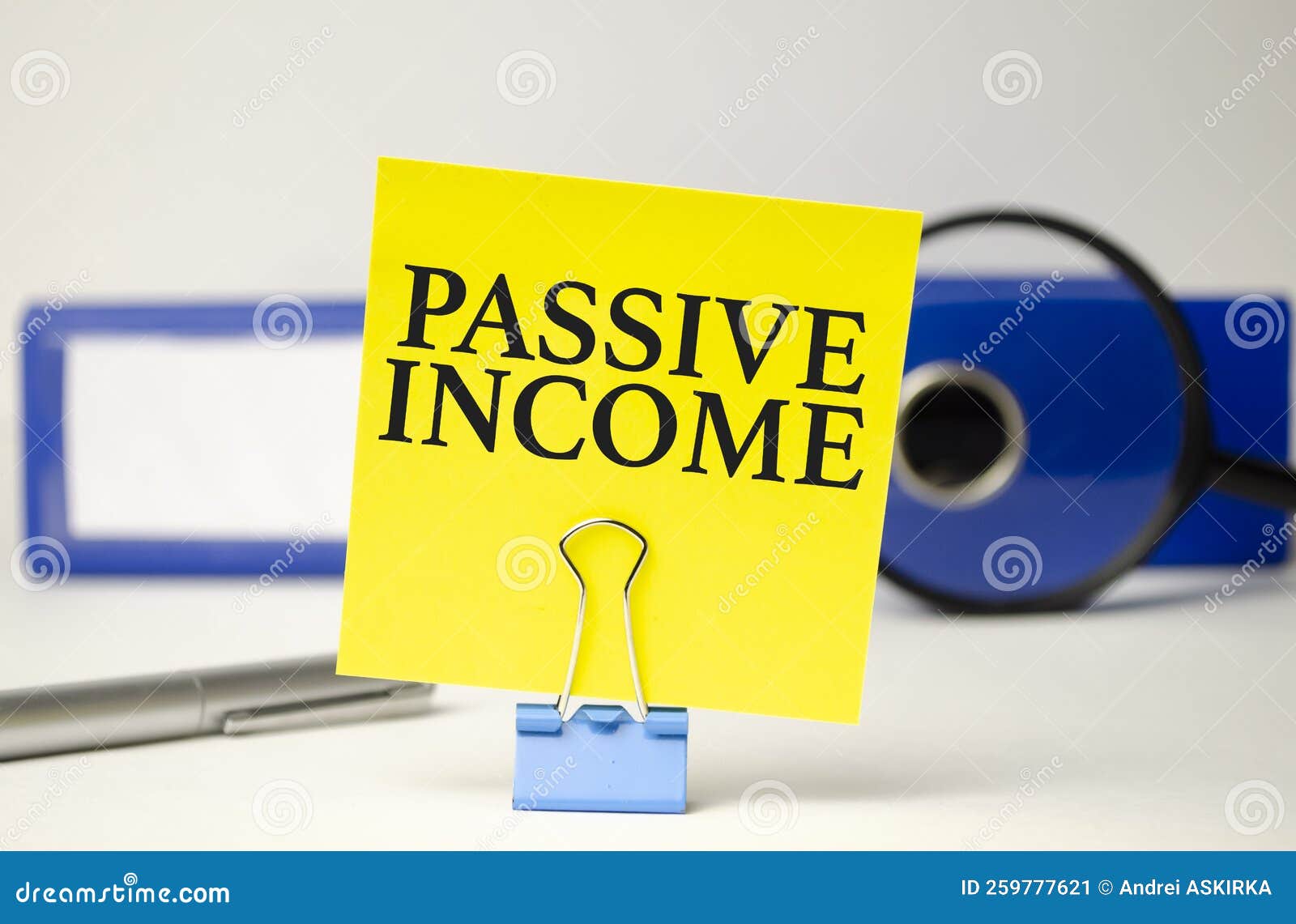 Passive Income Words on Yellow Sticker and Blue Folder Stock Image ...