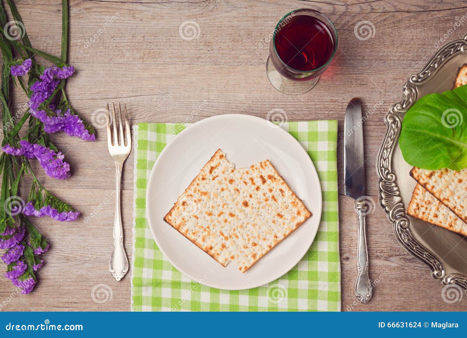 Passover (pesah) Holiday Table Setting with Seder Plate and Matzoh ...
