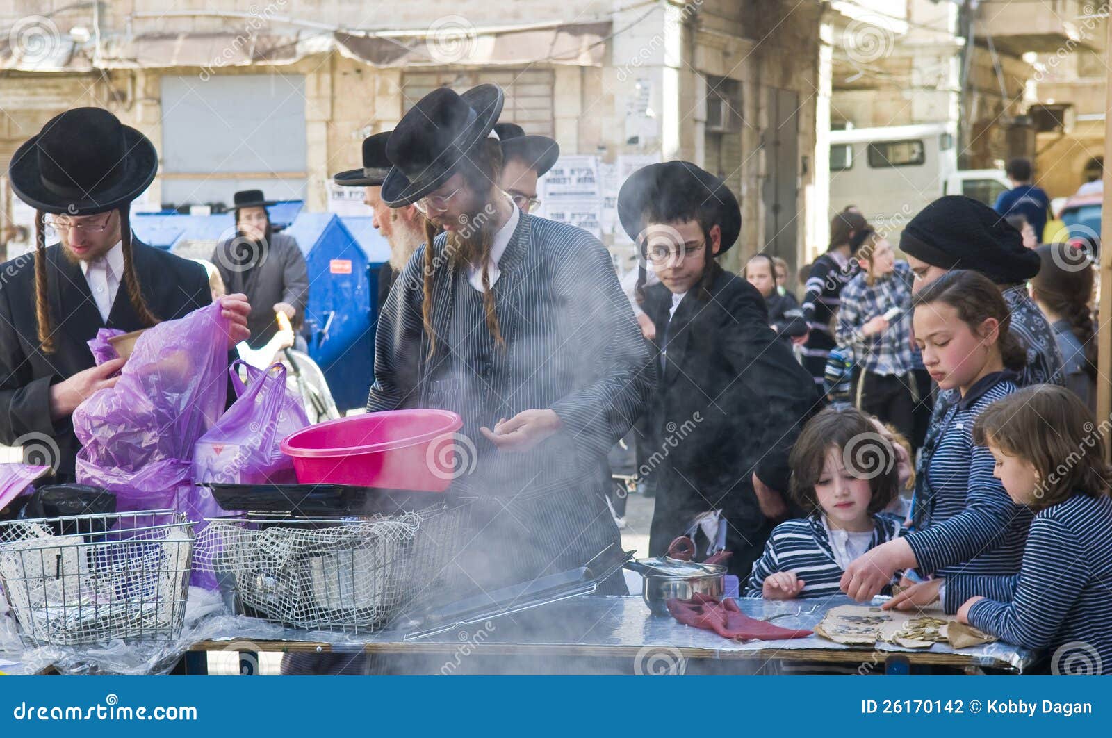 Passover preparation editorial photography. Image of celebration - 26170142