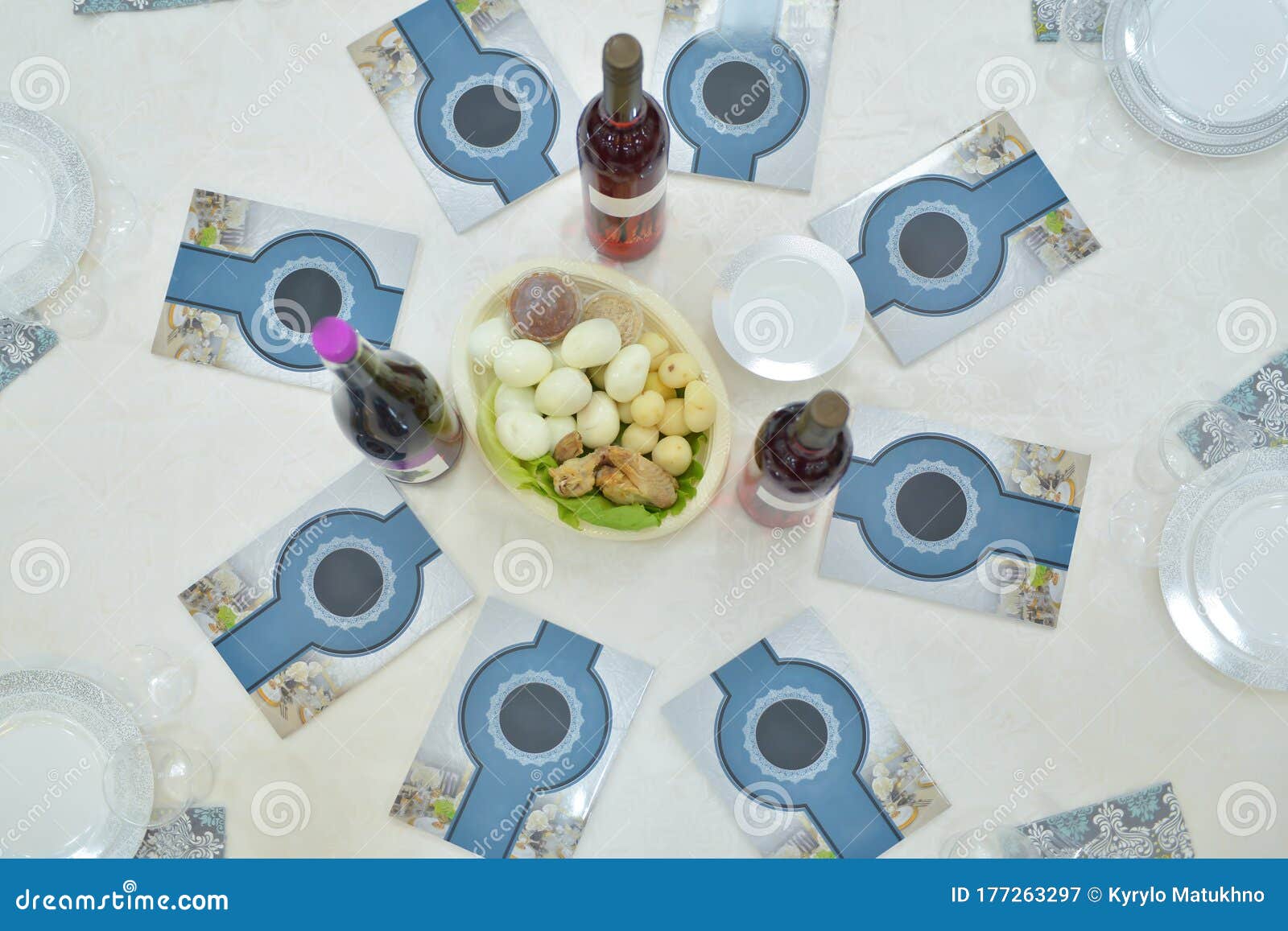 Passover Traditions, Seder. Passover Meal. Jewish Traditions. Reserved ...