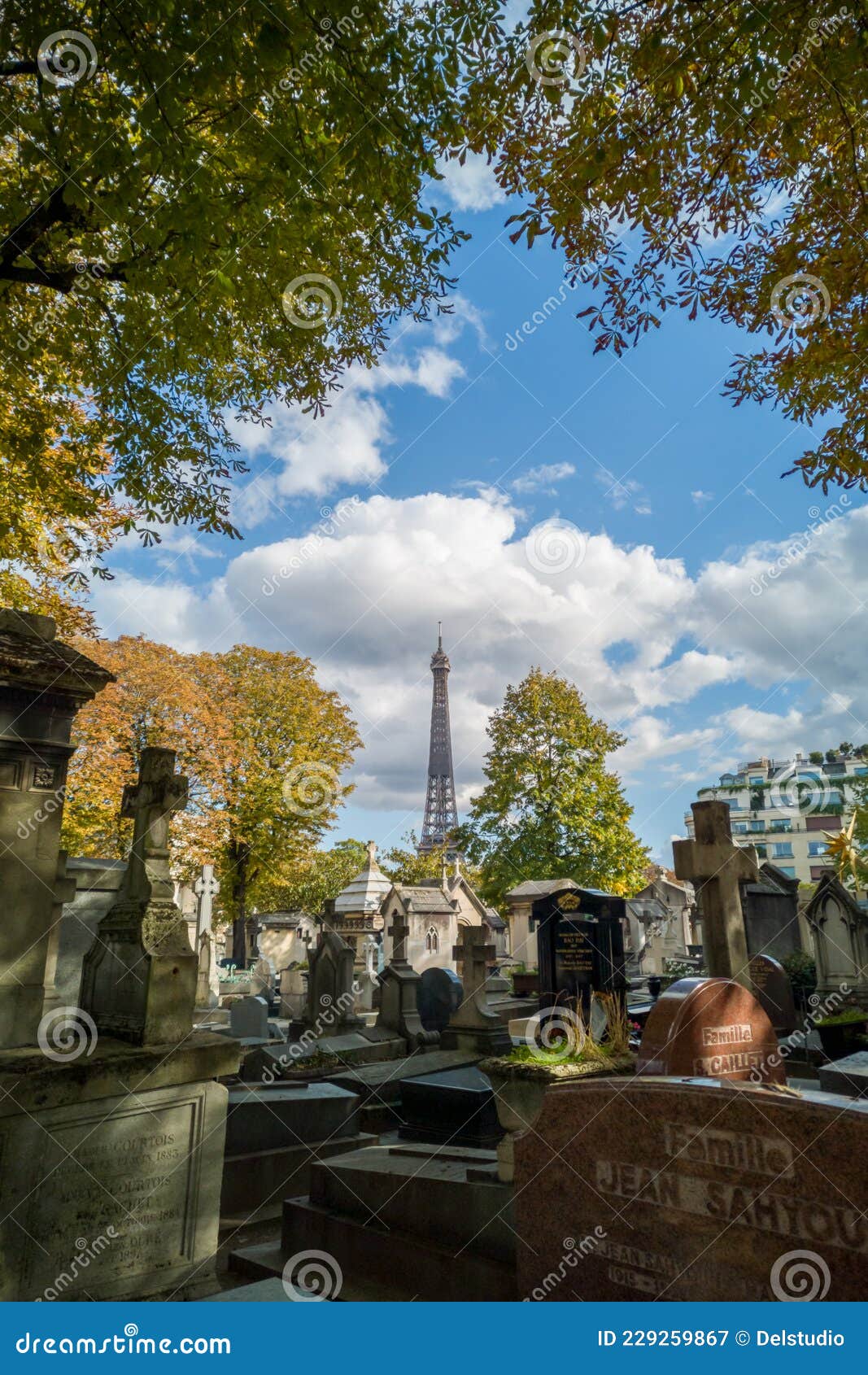 Passy Cemetery in Paris France Editorial Photography - Image of ...