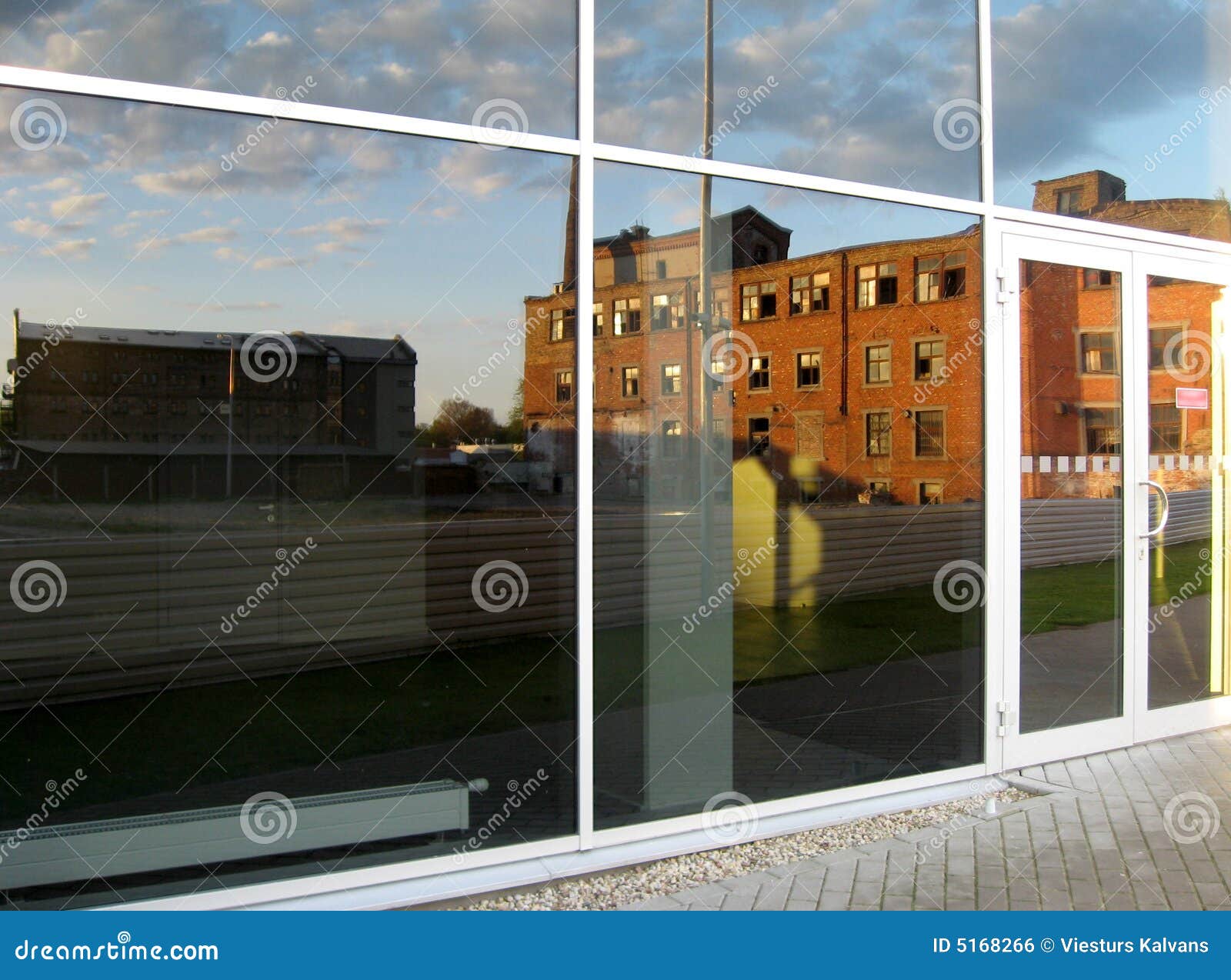 Past Reflection Picture. Image: 5168266