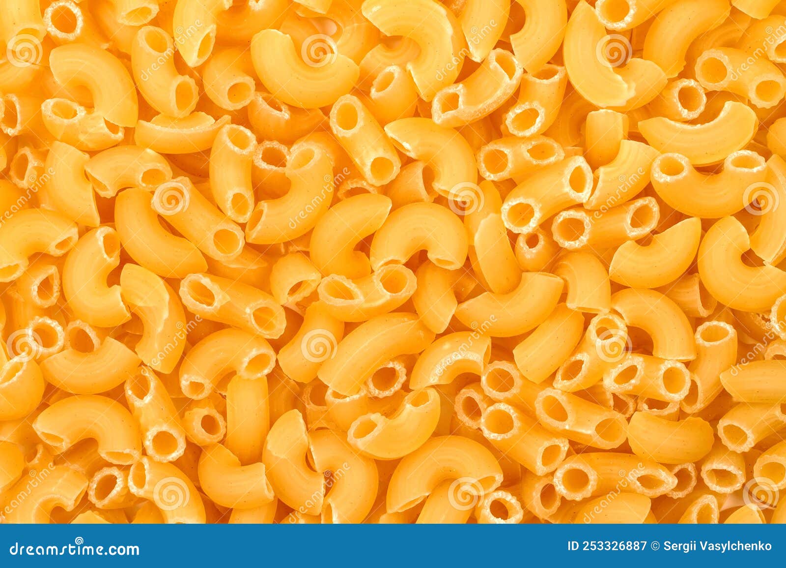 Pasta Cruda. Conos De Pasta. Imagen de archivo - Imagen de tallarines ...