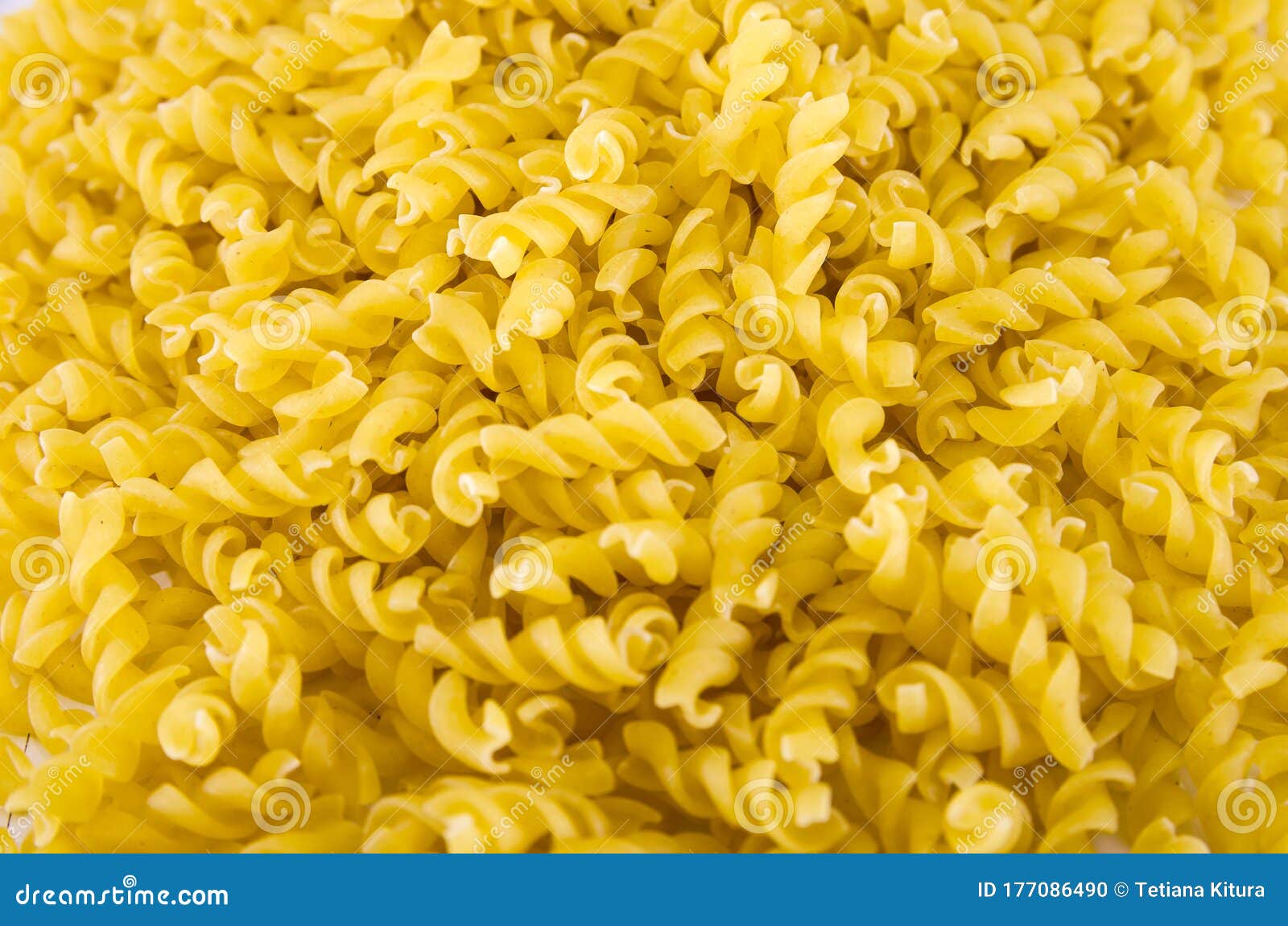 Pasta De Fondo. Pasta De Trigo Duro. Foto de archivo - Imagen de grupo ...