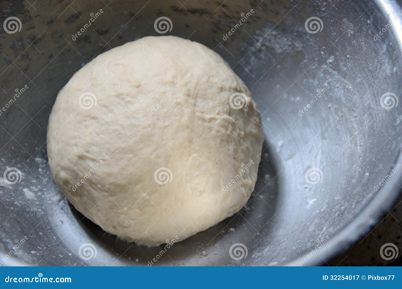 Pasta de pan hecho en casa imagen de archivo. Imagen de fresco - 32254017