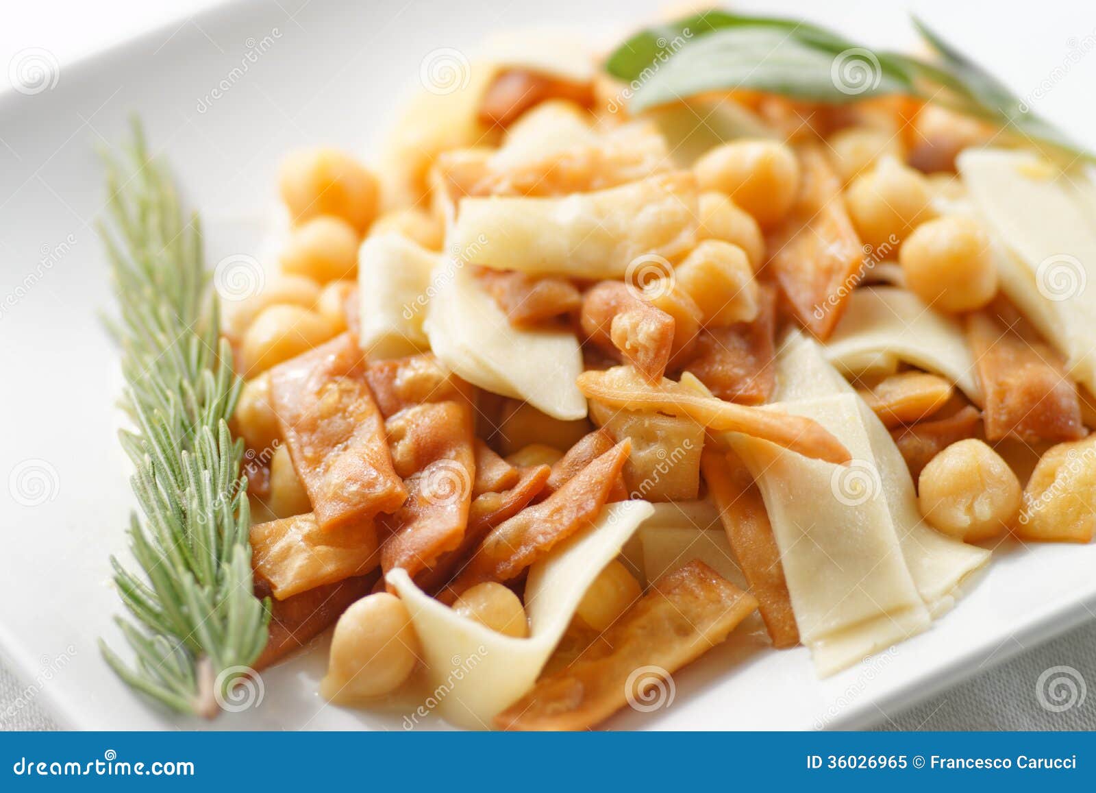 Pasta e ceci stock image. Image of delicious, pappardelle - 36026965