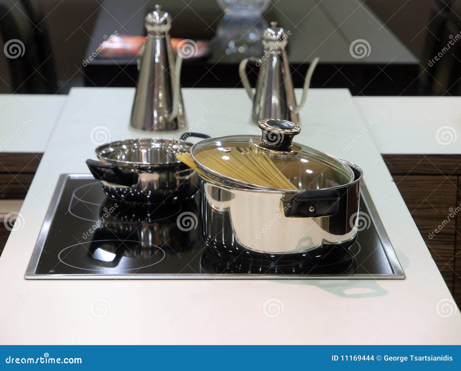 Pasta Pot with Colander stock photo. Image of clean, counter - 11169444