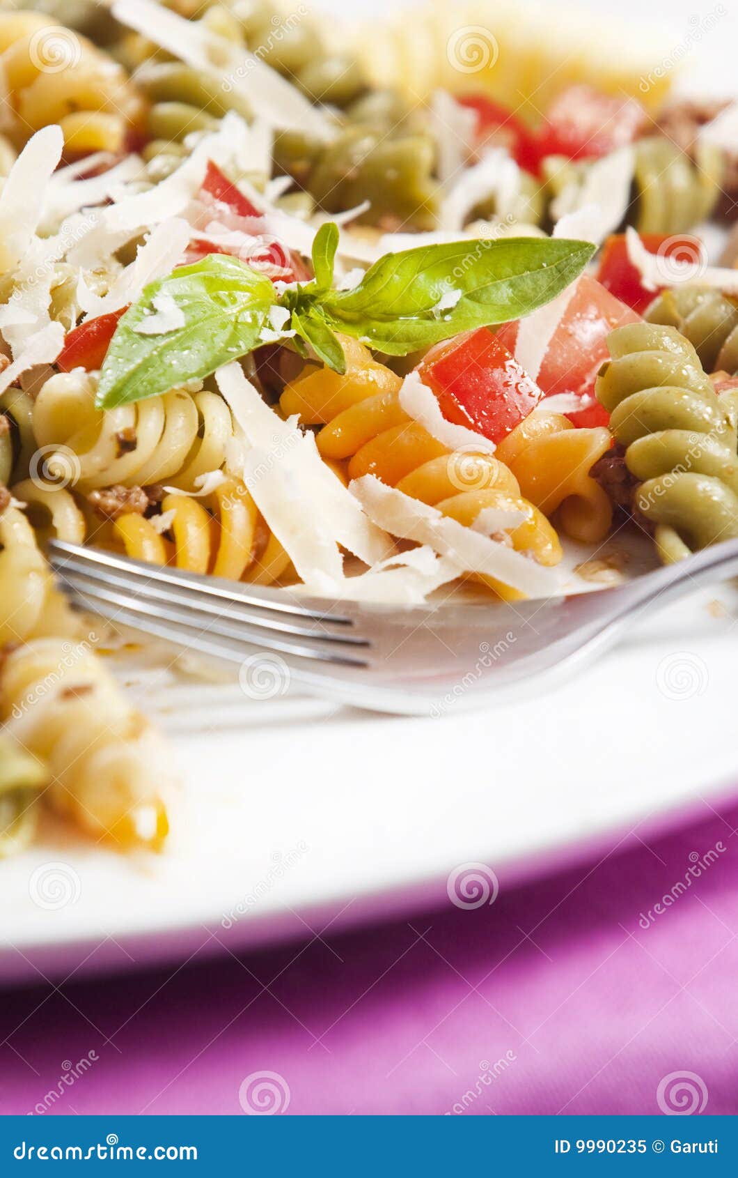 Pasta primavera stock image. Image of plate, spaghetti - 9990235