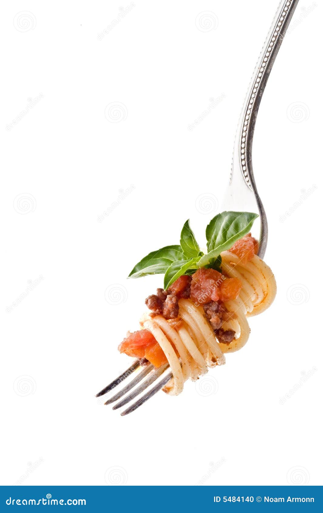 Pasta sulla forcella fotografia stock. Immagine di ingredienti - 5484140