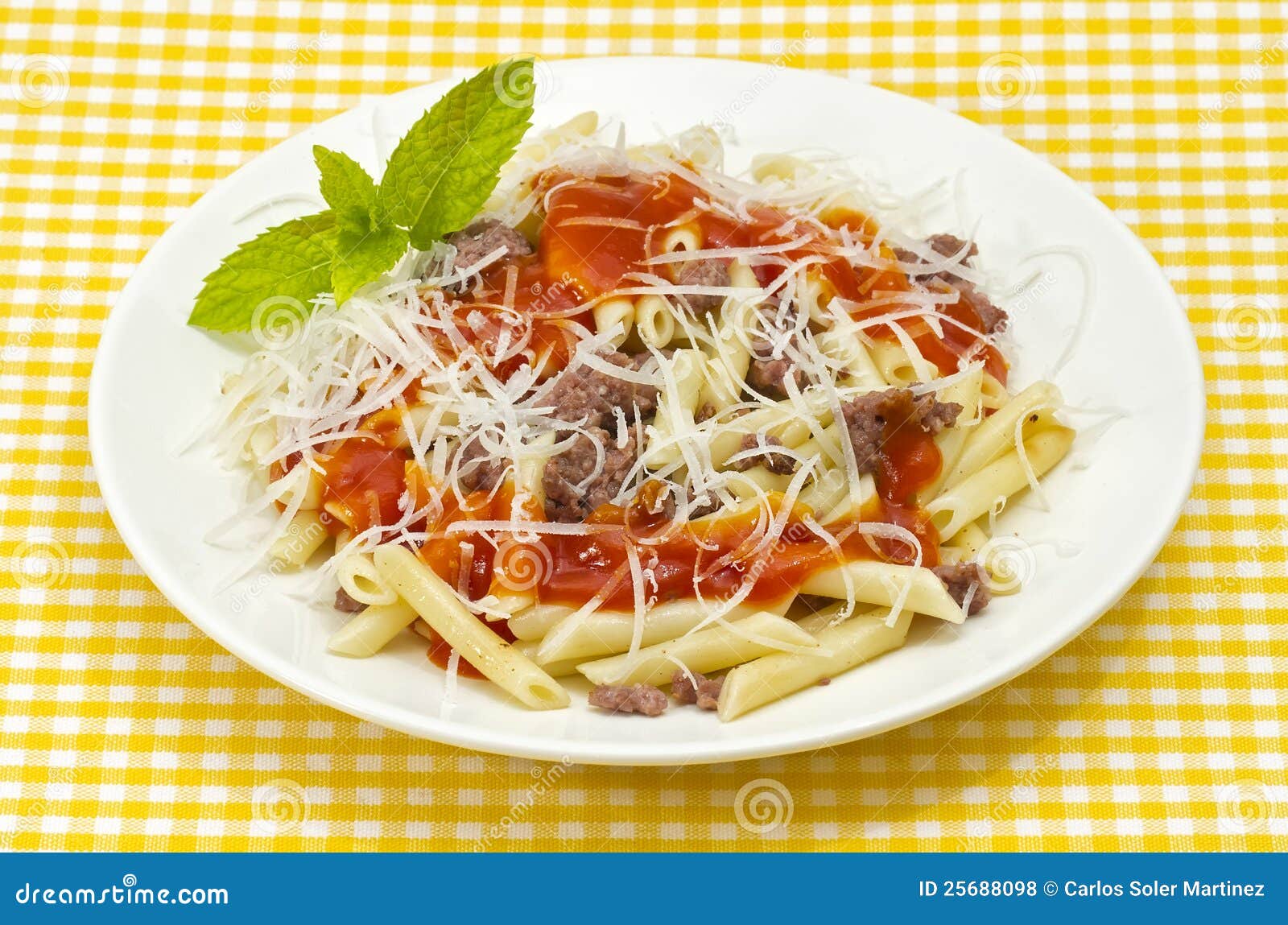 Pasta Tradizionale Dei Maccheroni Fotografia Stock - Immagine di ...