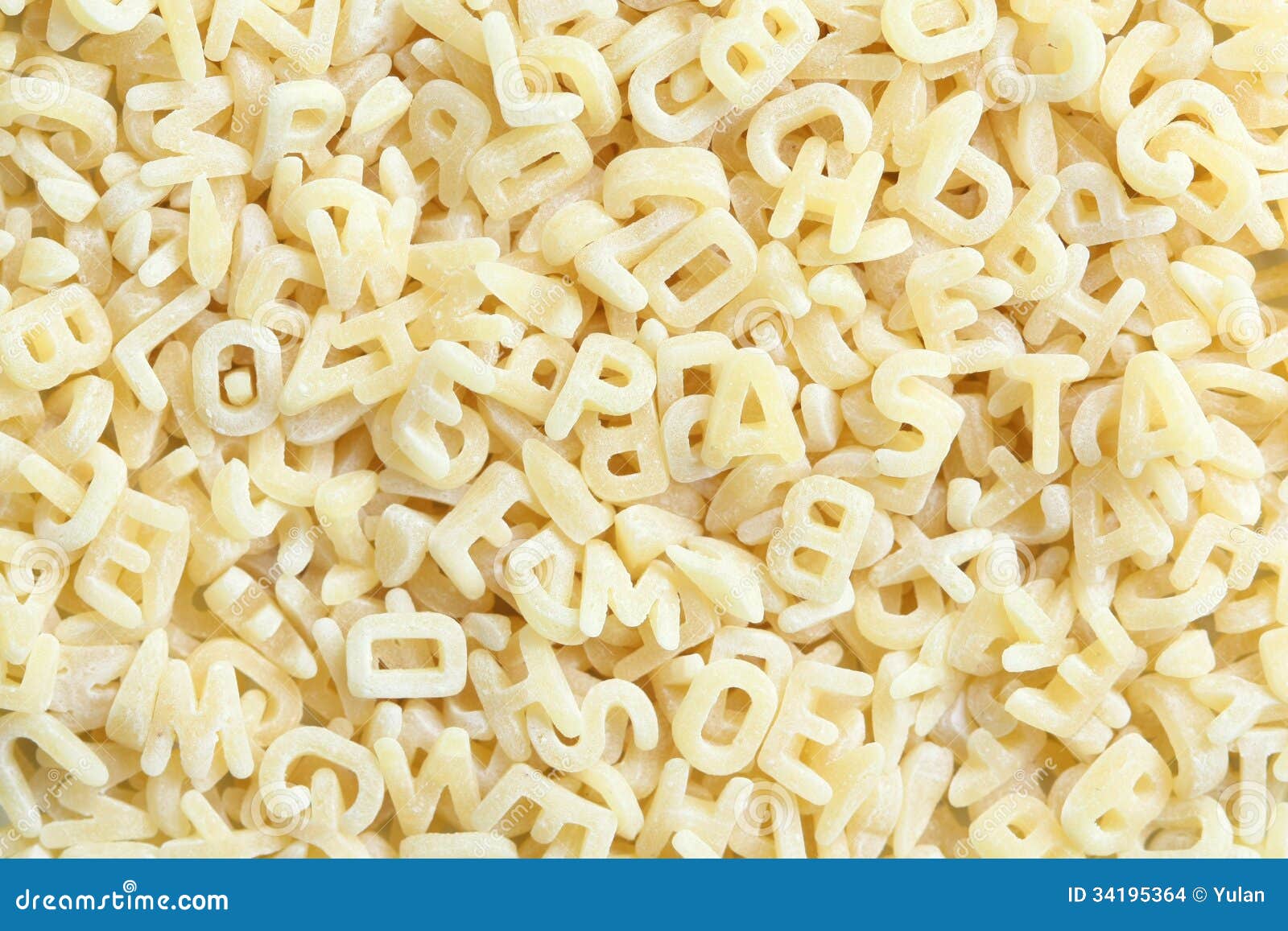 Pastas En Forma De La Letra Foto de archivo - Imagen de hervido ...
