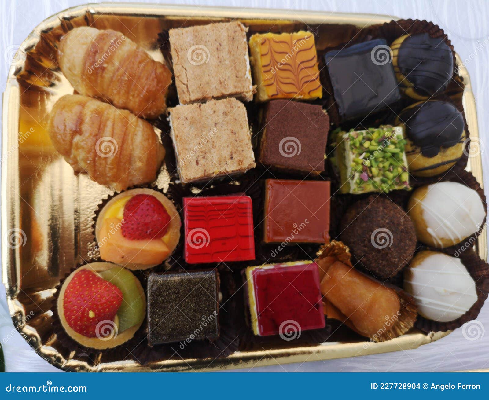 Paste Tray Tray of Small Assorted Pastries with Creams Stock Photo ...