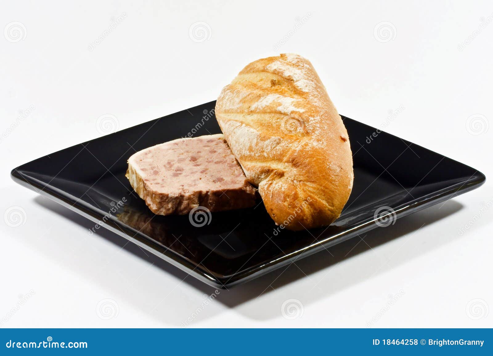 Pastei en brood stock foto. Image of smakelijk, lever - 18464258