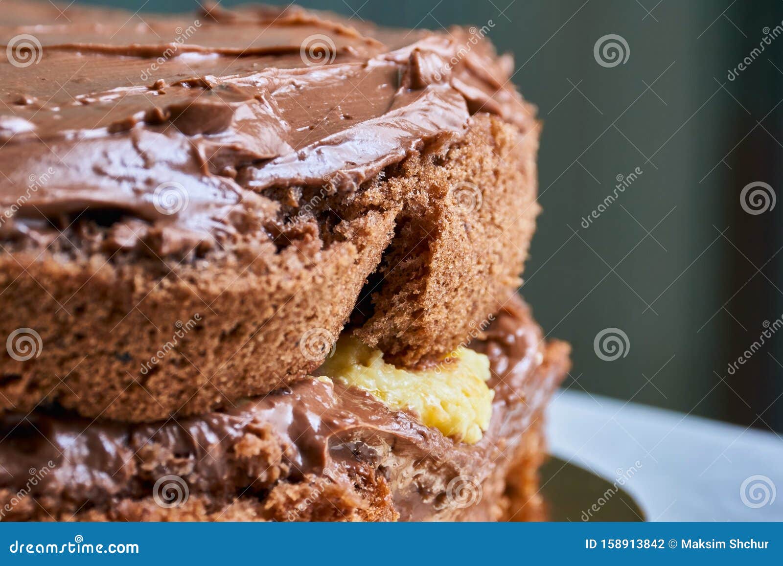 Pastel De Chocolate Casero Foto De Archivo Imagen De Derretido 158913842
