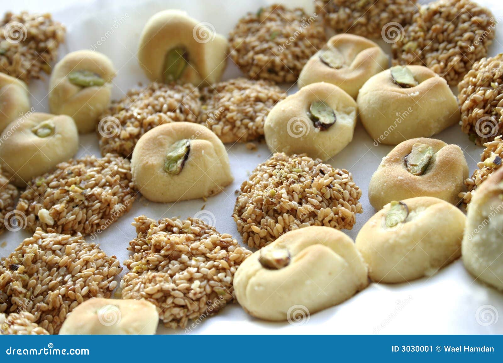 Pastelarias doces árabes imagem de stock. Imagem de deleite - 3030001