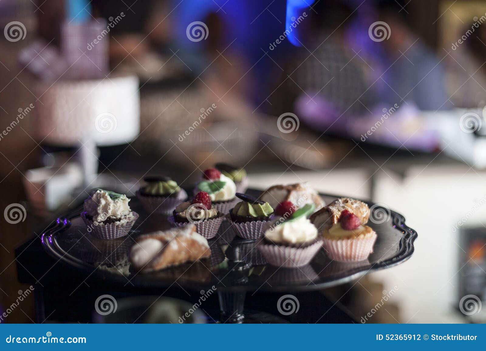 Pastelarias Italianas Doces Foto de Stock - Imagem de gelo, sobremesas ...