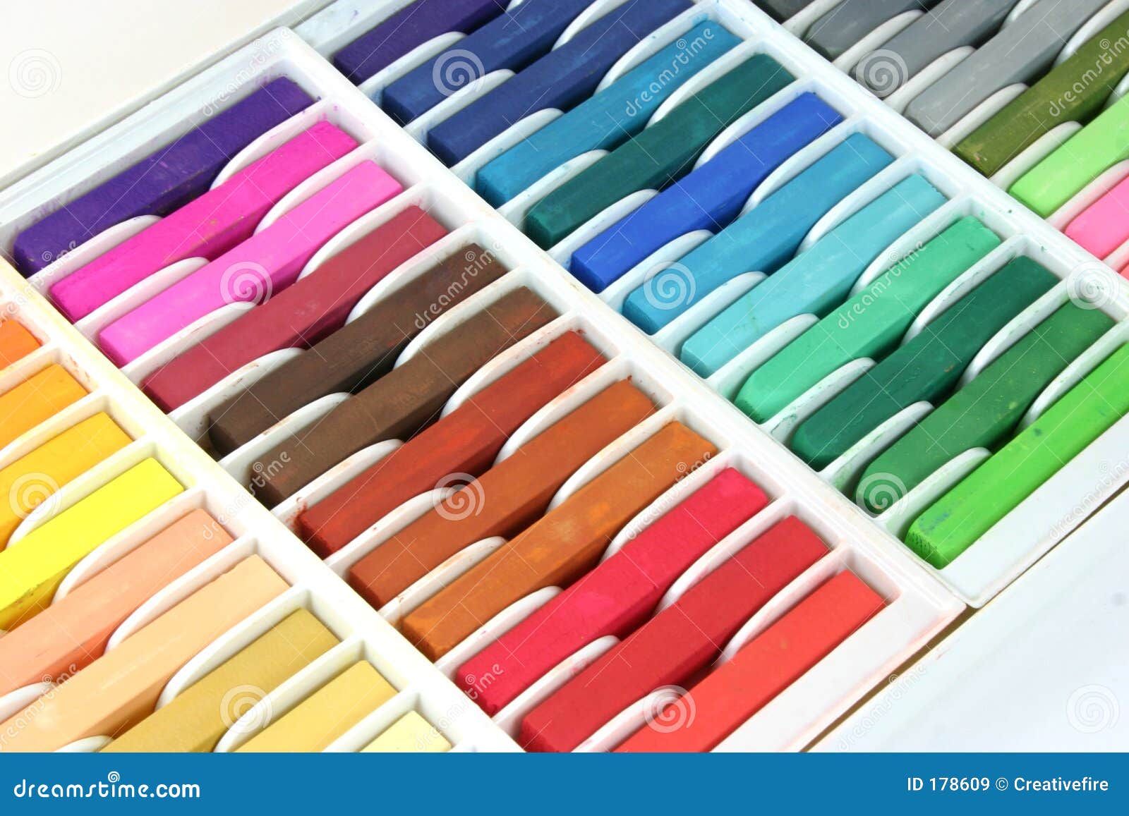 Pastelli Pastelli Del Gesso Immagine Stock - Immagine di rettangolare ...